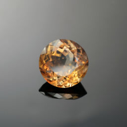 Guide to the Topaz gemstone | GemstoneGuru